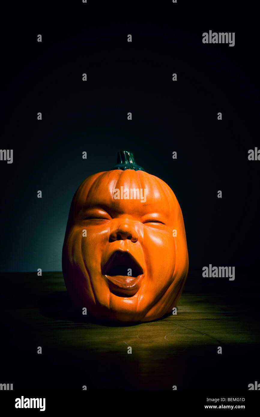 Sleeping pumpkin hi-res stock photography and images - Alamy