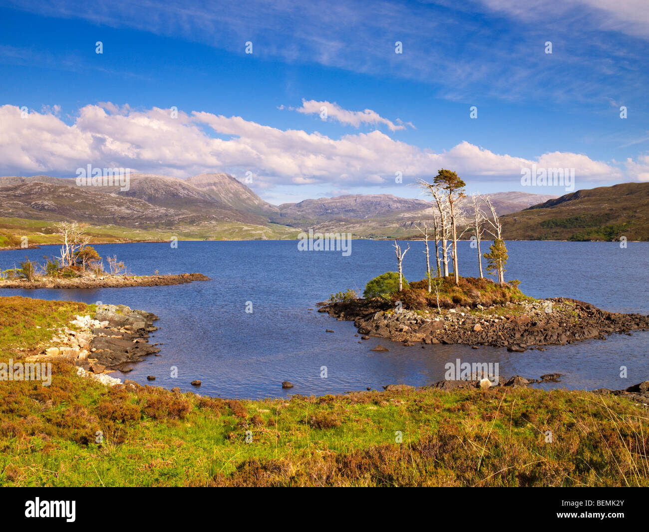Loch assynt hi-res stock photography and images - Alamy