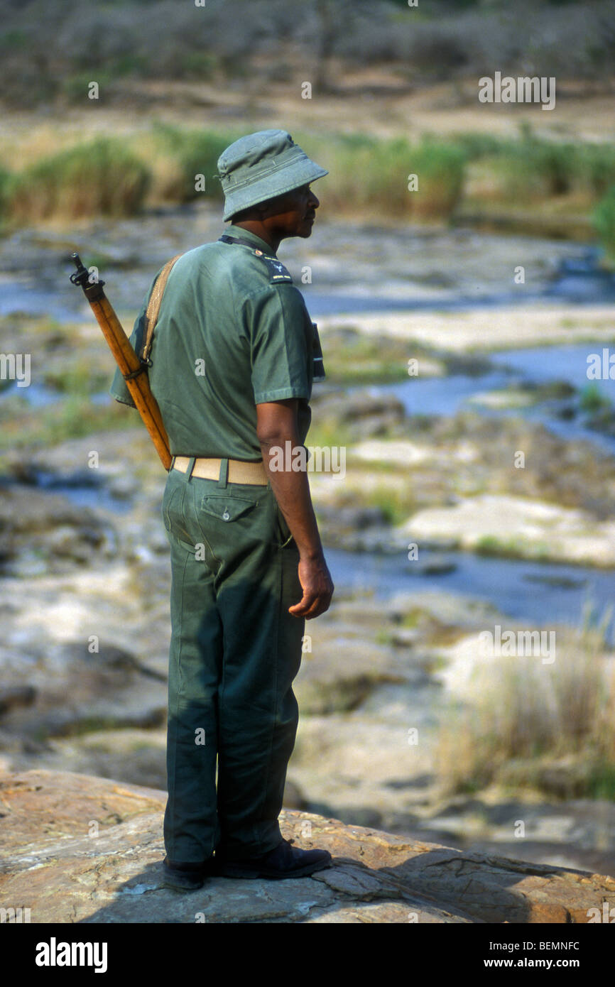 National park rangers uniform hi-res stock photography and images - Alamy