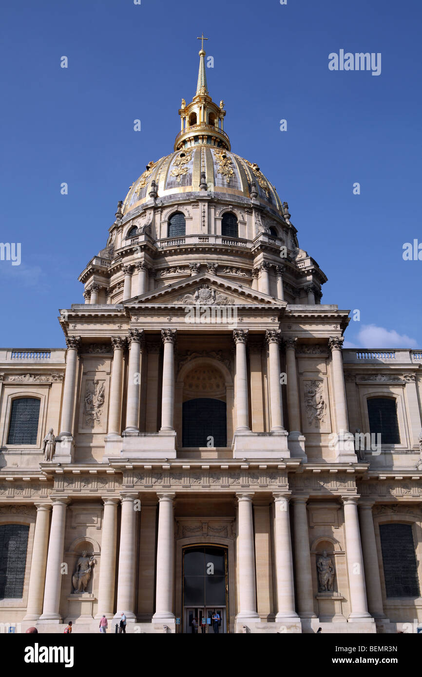 War museum - Napoleon tomb - Les Invalides - Paris - France Stock Photo - Alamy