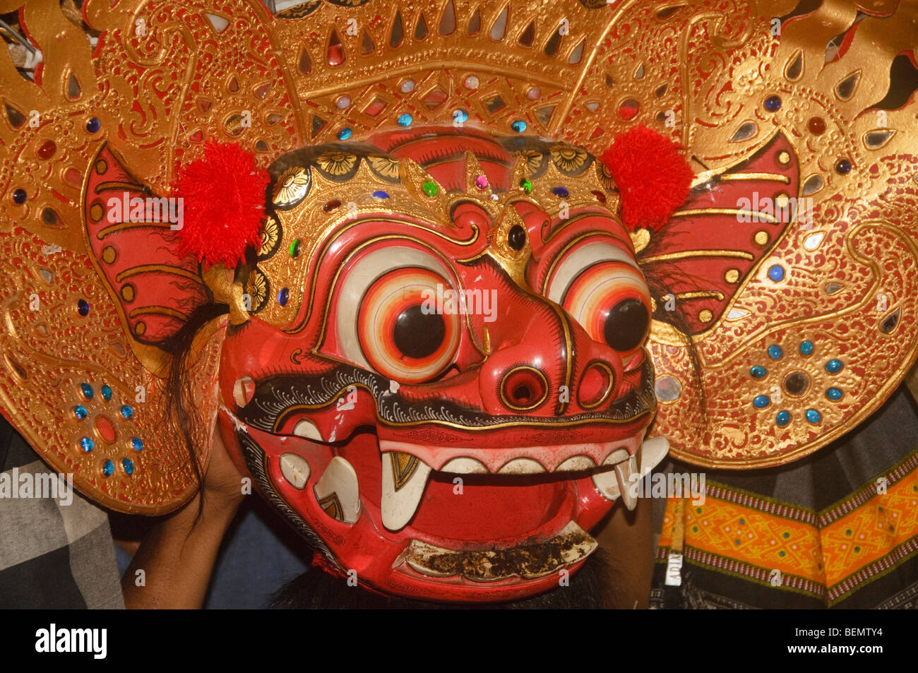 Barong mask bali hi-res stock photography and images - Alamy