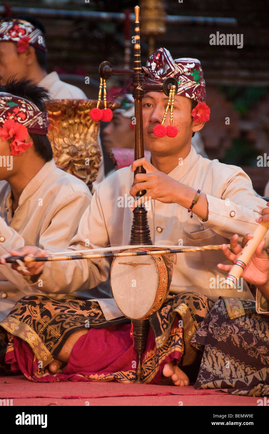 gamelan orchestra playing during a Barong and Kris performance in Bali ...
