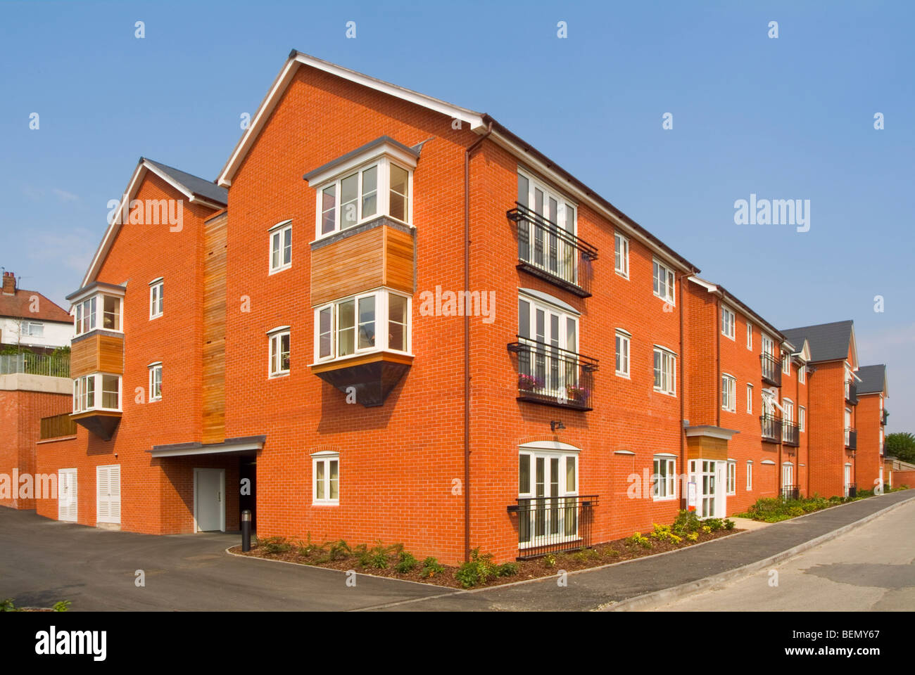 Elevation of a brick built residential apartment building Stock Photo ...
