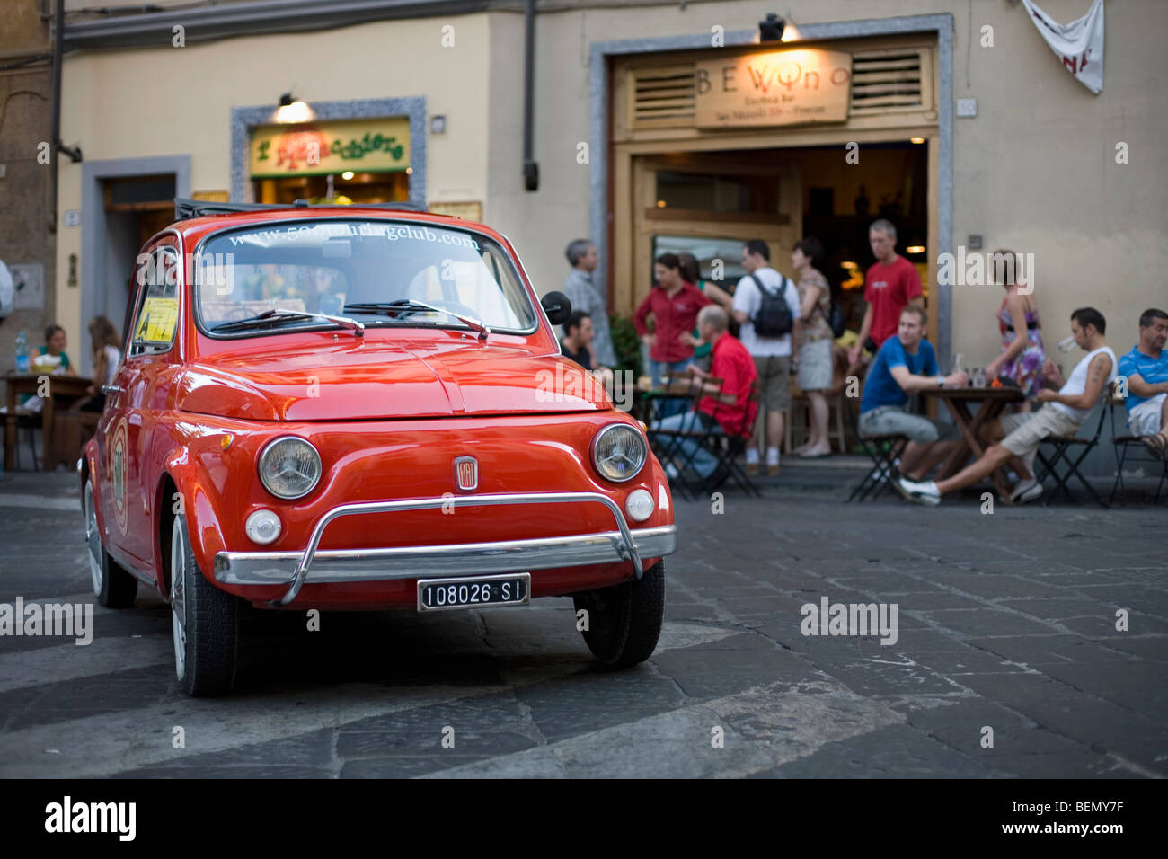 Fiat 500 tour of Florence, Italy Stock Photo - Alamy