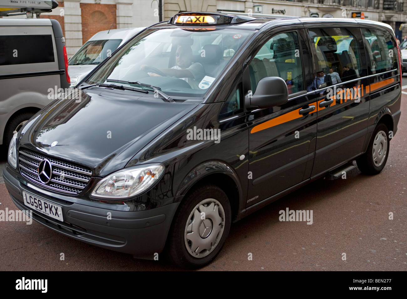 Mercedes vito cab hi-res stock photography and images - Alamy