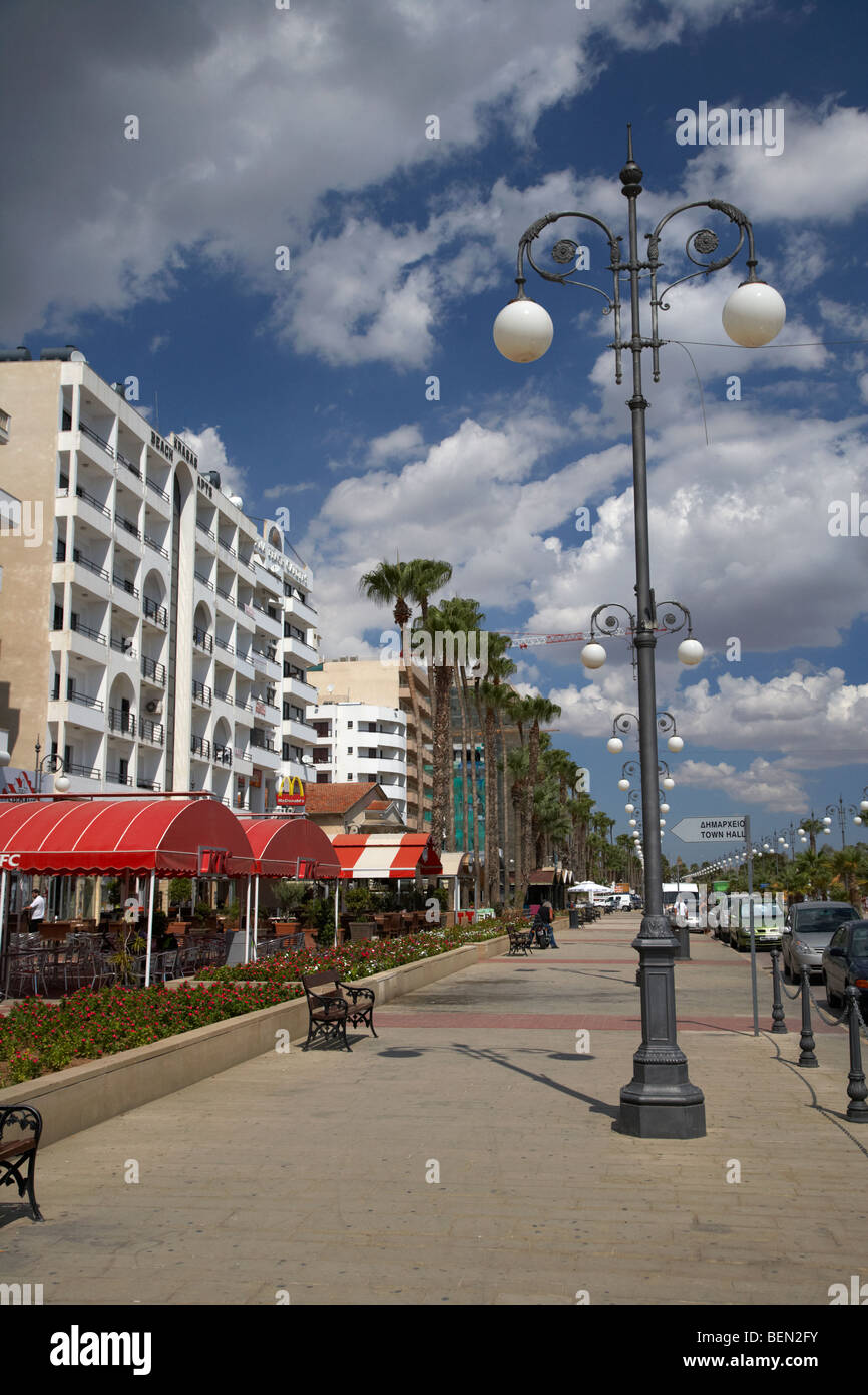 Finikoudes avenue hi-res stock photography and images - Alamy