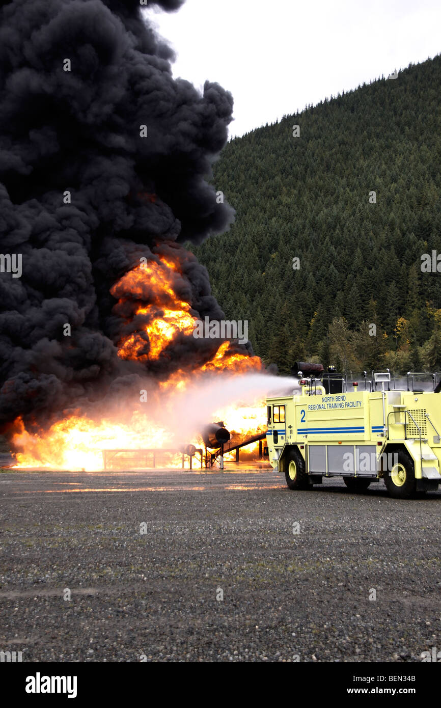 Aircraft apparatus hi-res stock photography and images - Alamy