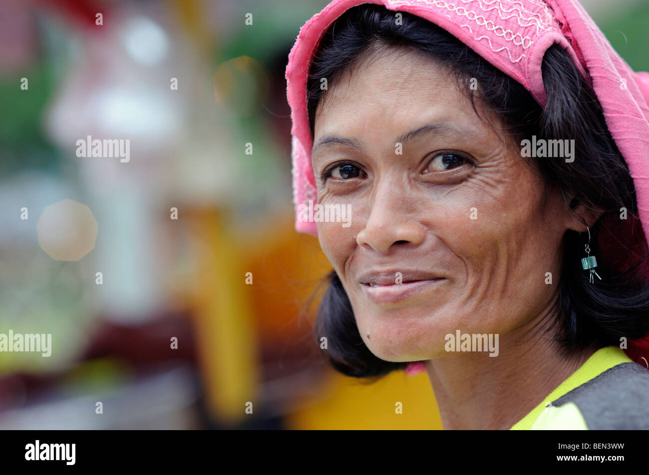 Philippines woman middle aged smile hi-res stock photography and images ...