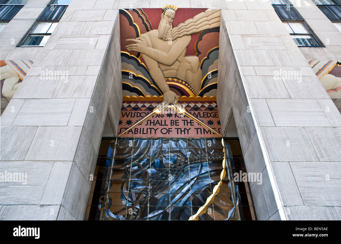 U.S.A., New York,Manhattan,5th avenue, decorations of the Rockefeller ...
