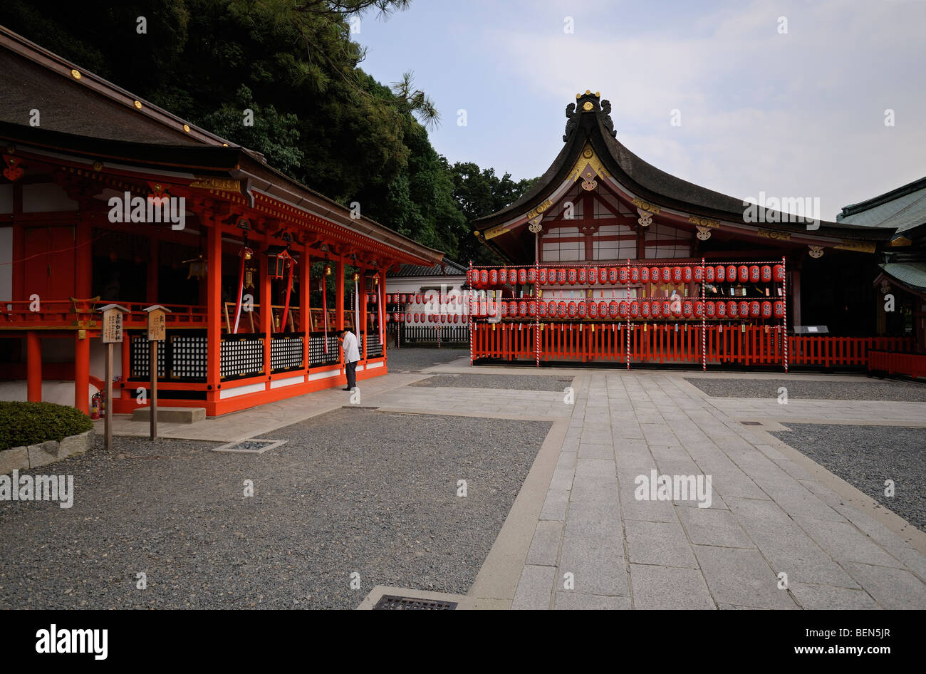 Prayer at Main Hall complex of Fushimi Inari Taisha Shrine (aka Fushimi ...
