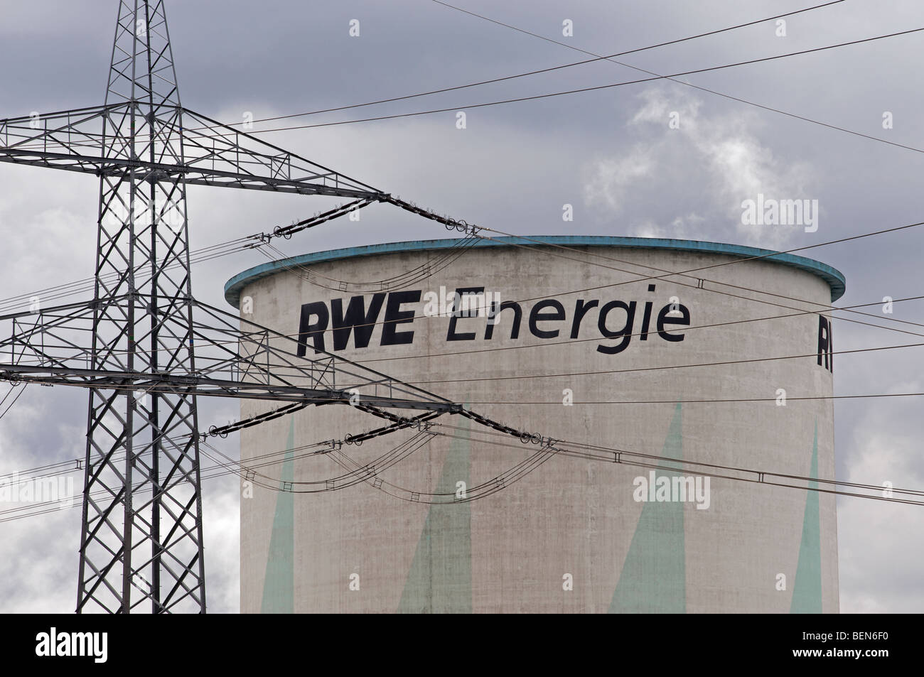 RWE Energy gas-fired power station, Germany Stock Photo - Alamy