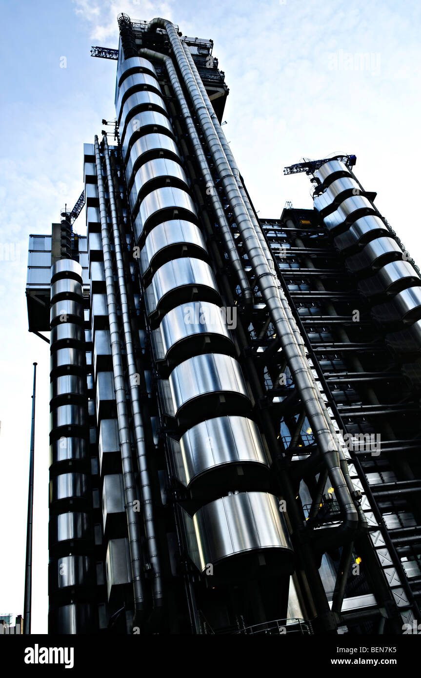 Futuristic steel Lloyd's building in London England Stock Photo - Alamy