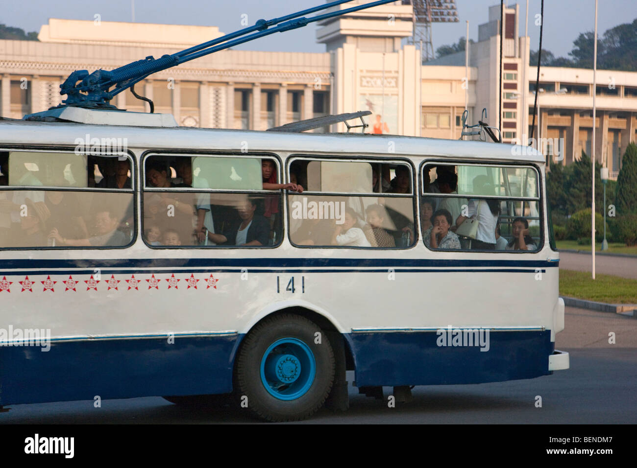 Bus street hi-res stock photography and images - Alamy