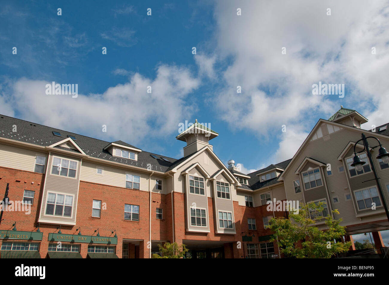 New townhouse development Stock Photo - Alamy