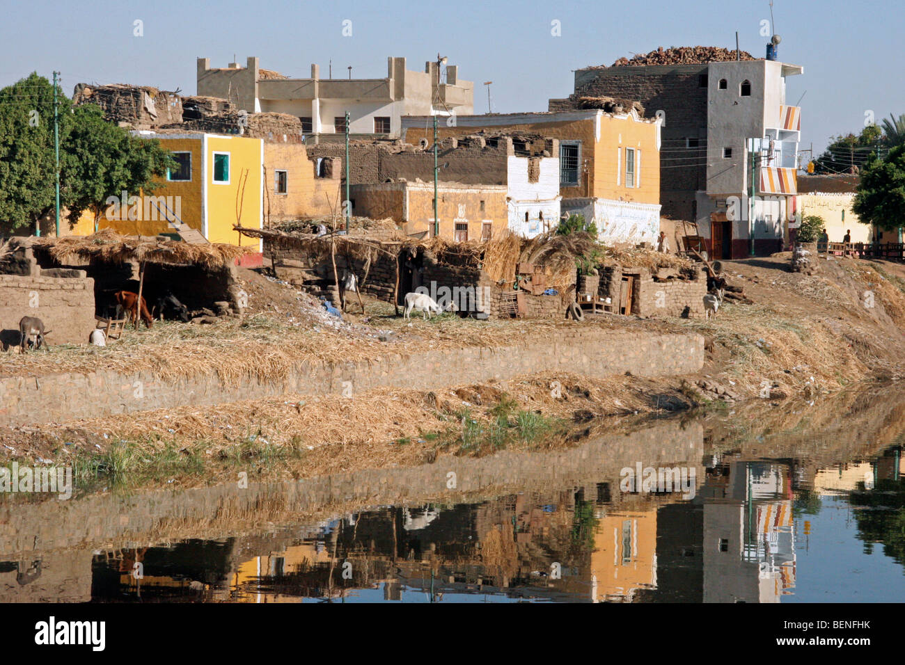Houses of Nubian village along tributary of the river Nile, Egypt ...