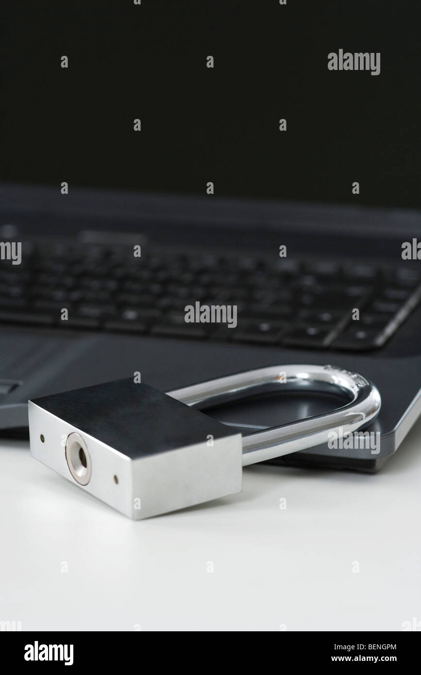 Padlock on laptop computer Stock Photo - Alamy