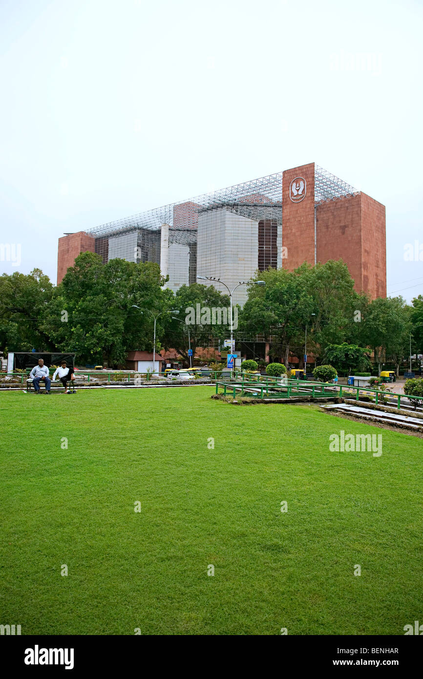 The towering Jeevan Bharati Bhawan in Connaught Place is a splendid ...