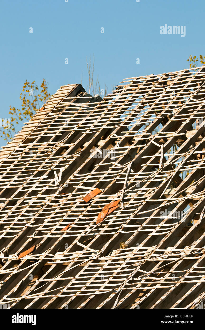 Barn rafters hi-res stock photography and images - Alamy