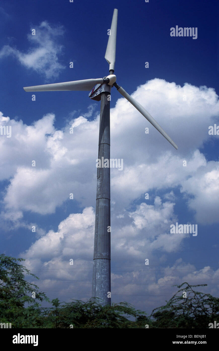Wind photos hi-res stock photography and images - Alamy