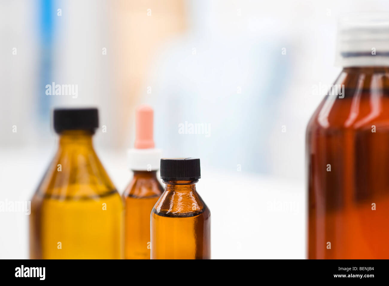 Medicine bottles hi-res stock photography and images - Alamy