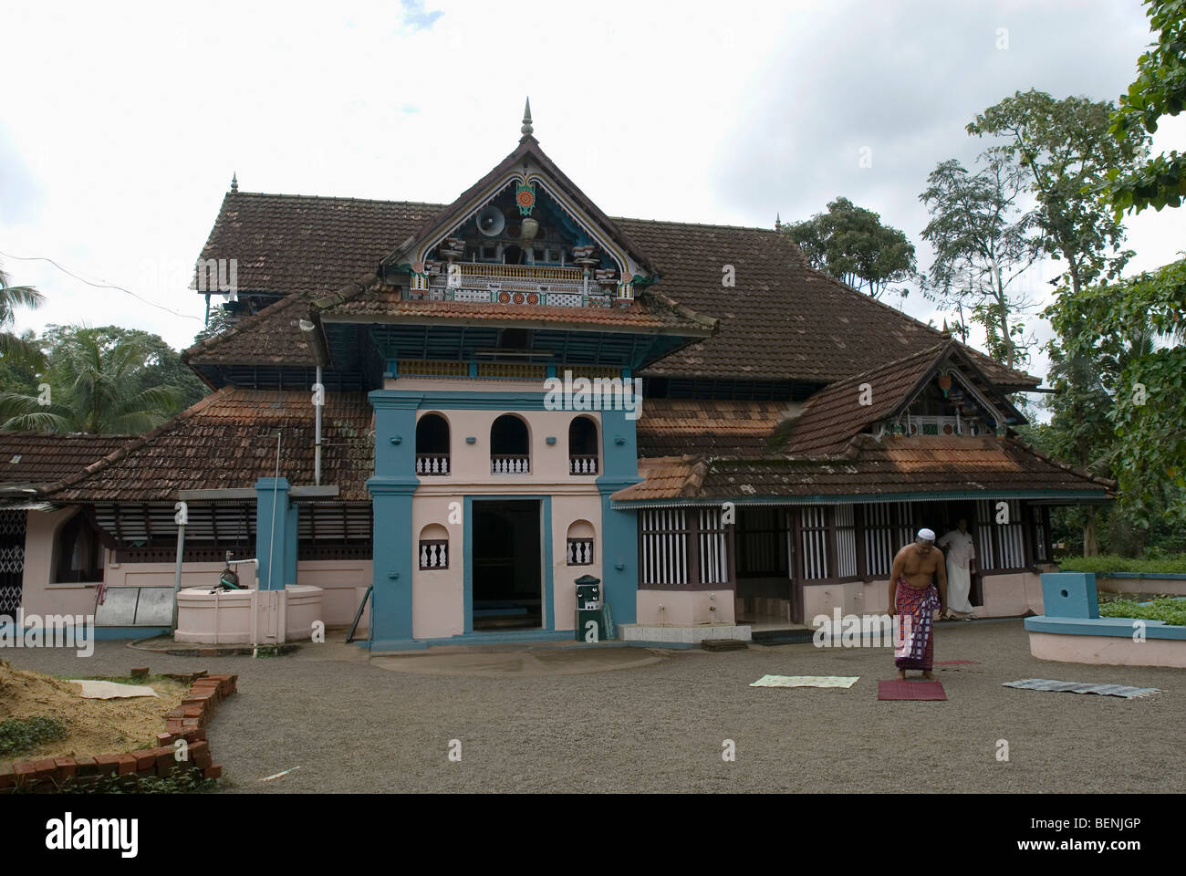 Juma masjid hi-res stock photography and images - Alamy