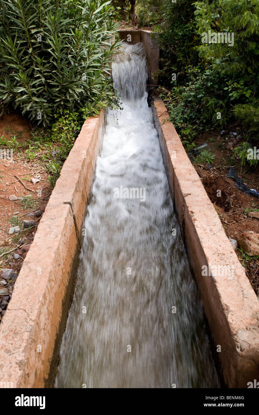 Watercourse culvert hi-res stock photography and images - Alamy