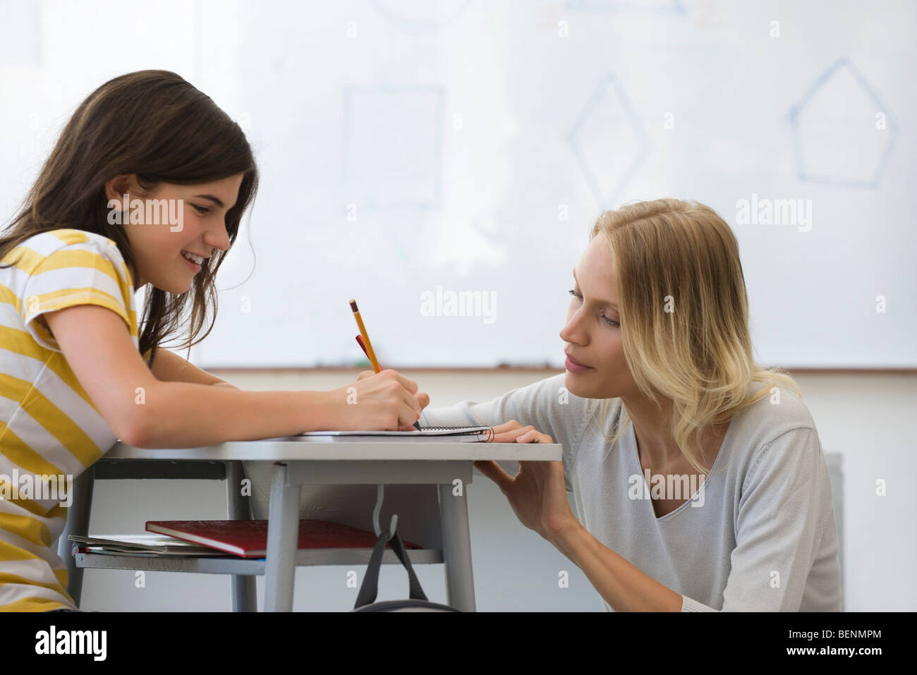 Teens female helping the other hi-res stock photography and images - Alamy