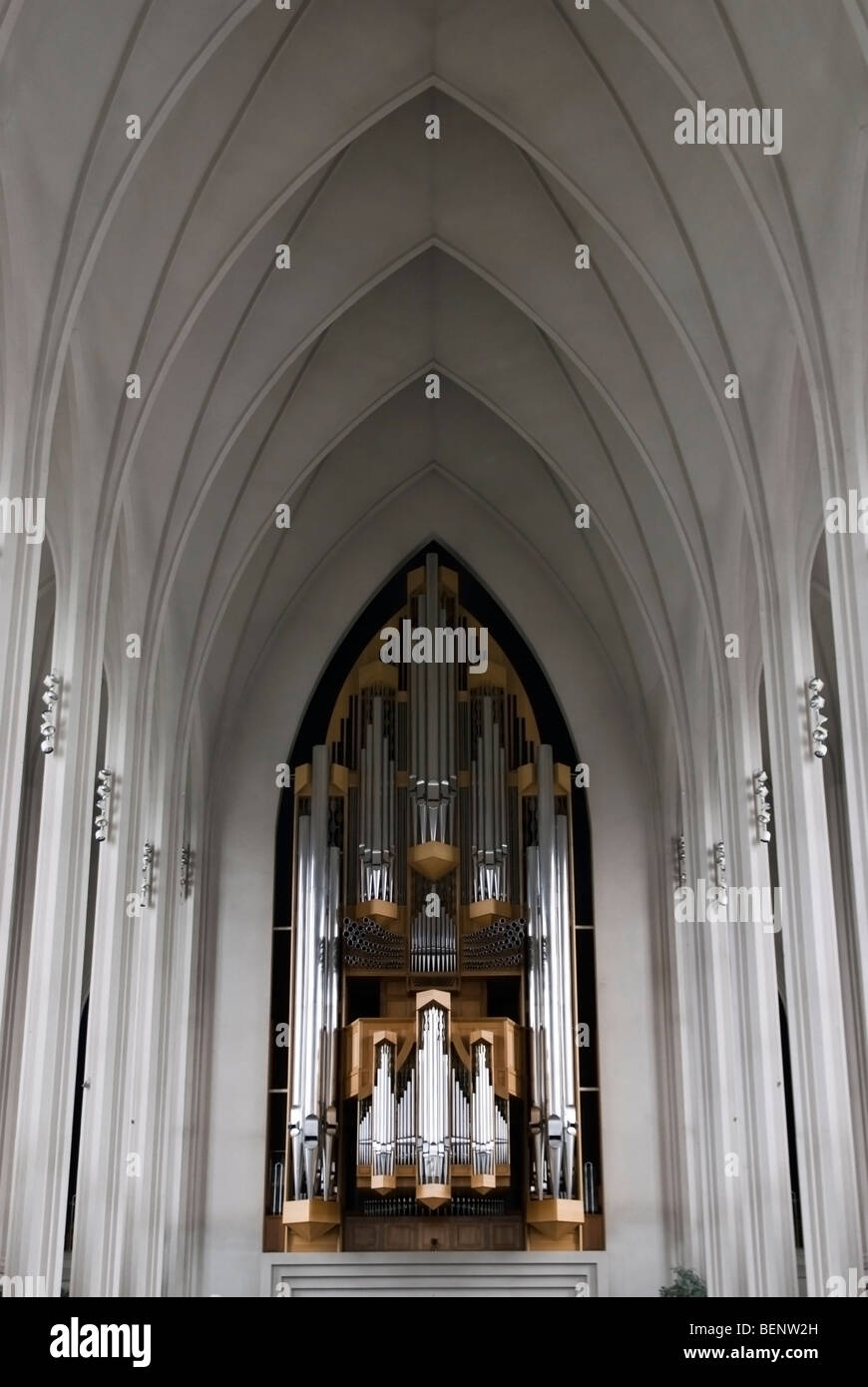 Inside the church of hallgrimur hi-res stock photography and images - Alamy