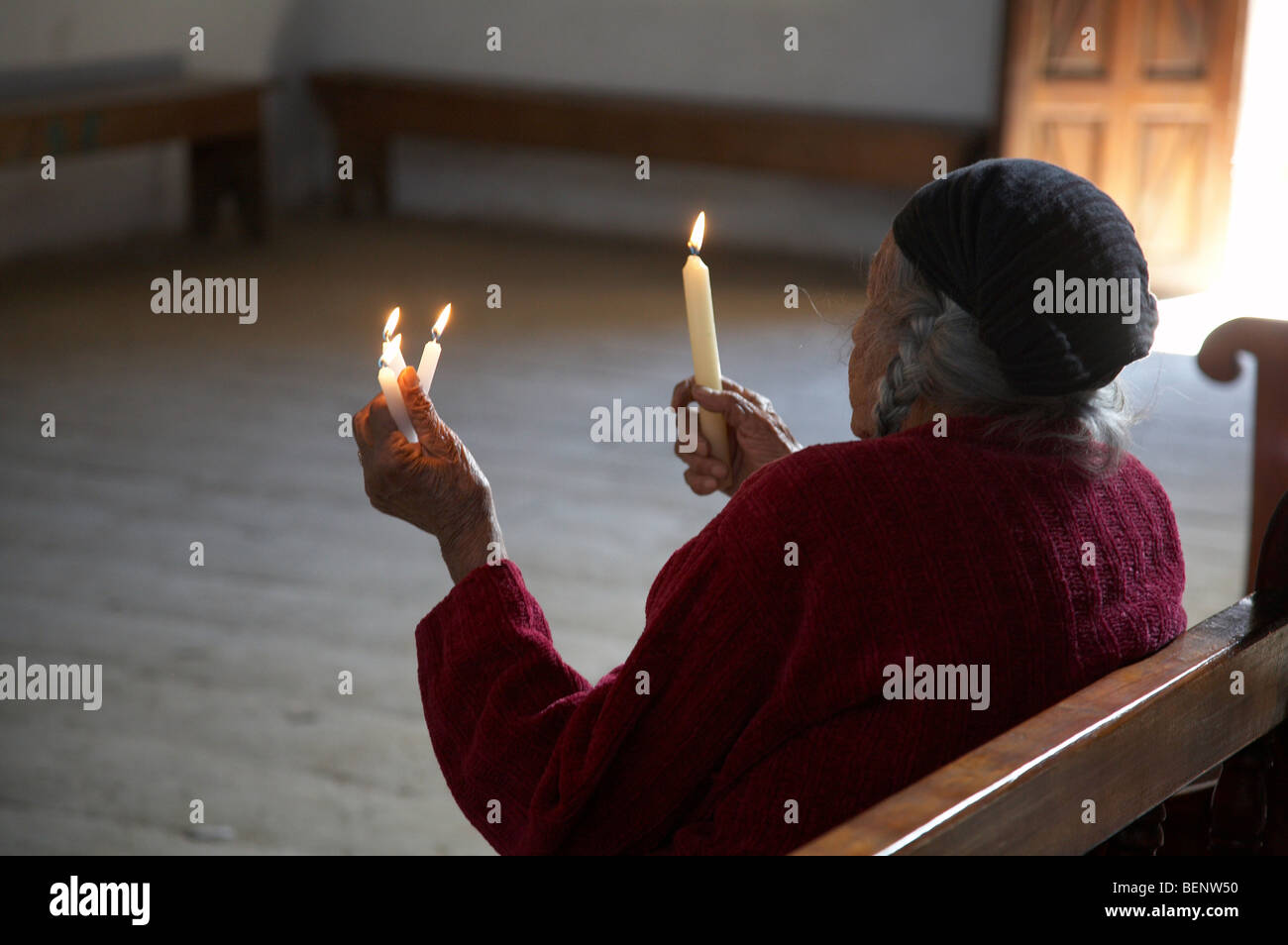 Woman worship hi-res stock photography and images - Alamy