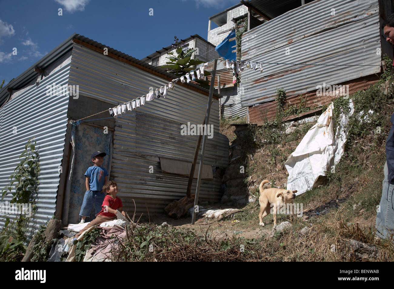 Latin america poverty hi-res stock photography and images - Alamy