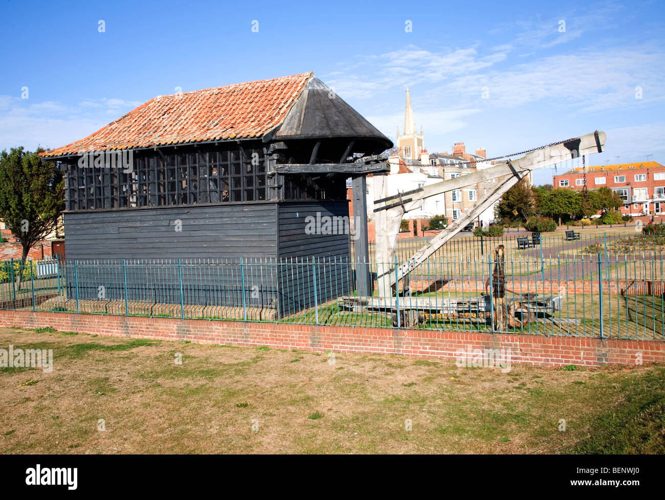 Treadmill crane, Harwich, Essex, England Stock Photo - Alamy