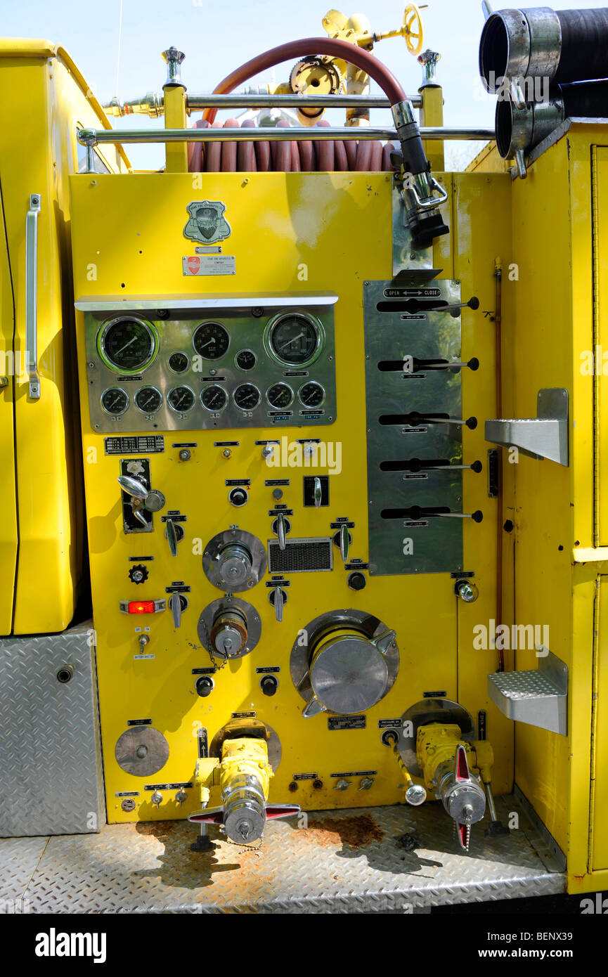 1976 Yellow Fire truck emergency vehicle firetruck Stock Photo - Alamy