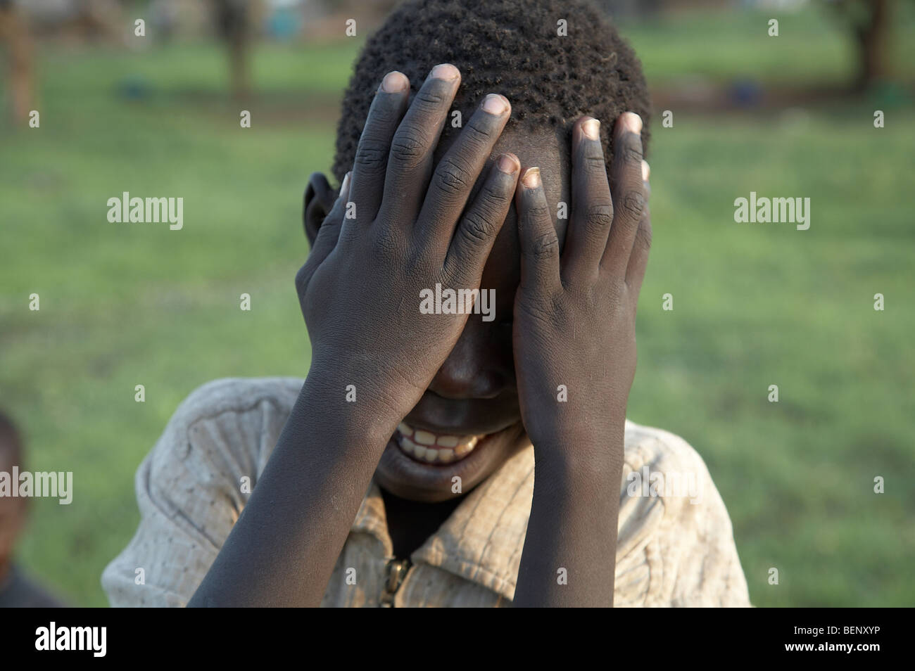 South sudan child sad hi-res stock photography and images - Alamy