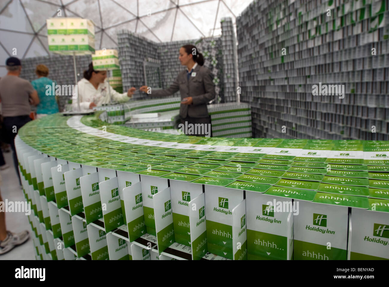 Holiday Inn unveils its key card hotel at the South Street Seaport in ...