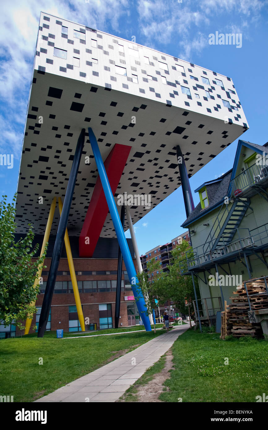Sharp centre for design hi-res stock photography and images - Alamy