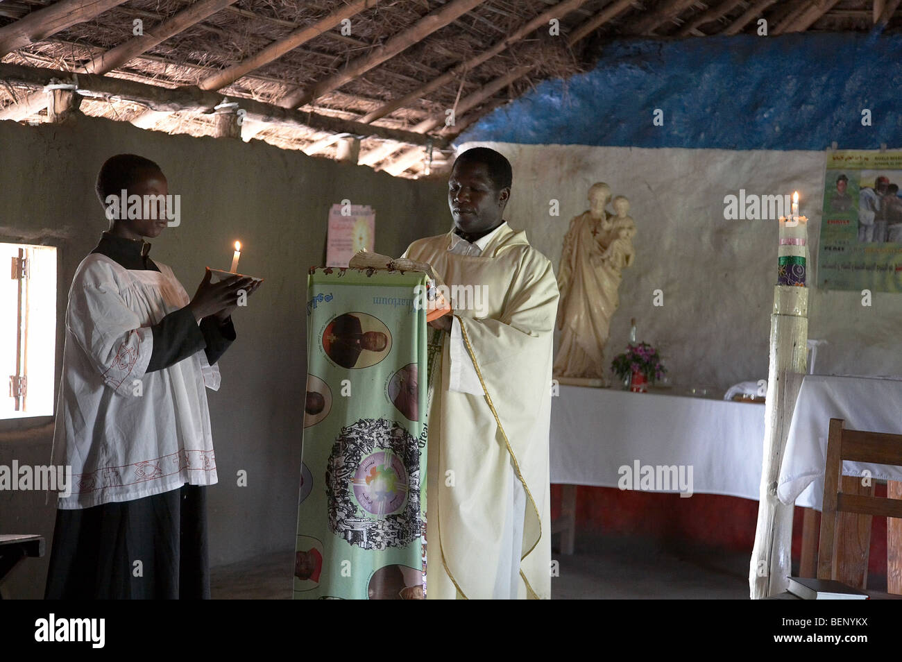 Catholic priest africa hi-res stock photography and images - Alamy