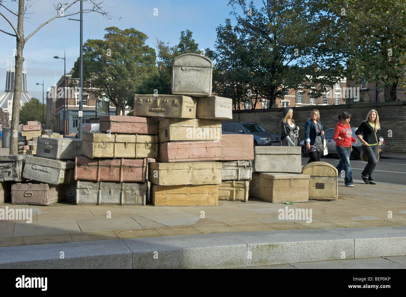 Liverpool street art suitcase hi-res stock photography and images - Alamy