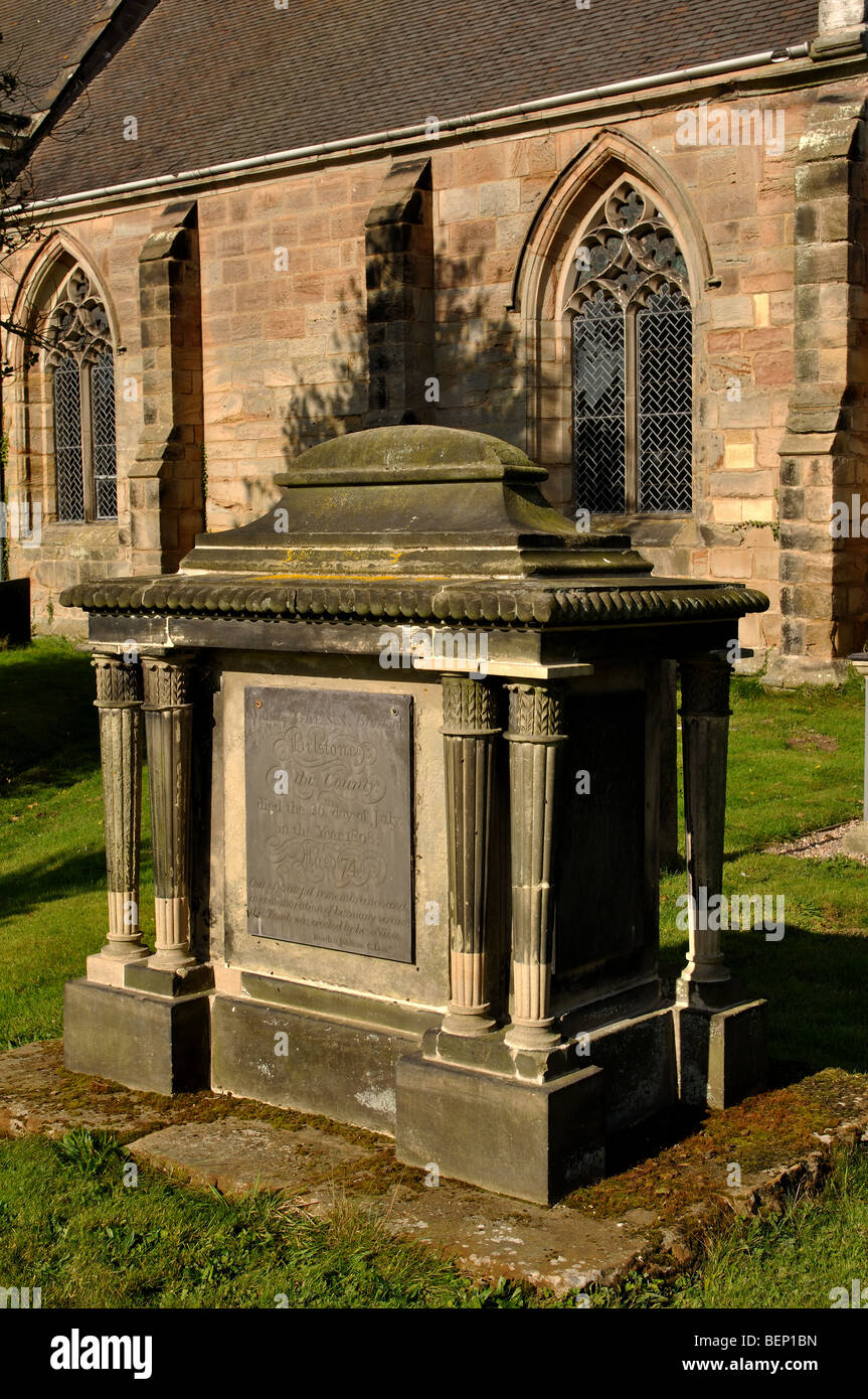 Tomb in churchyard of Holy Trinity Church, Norton Juxta Twycross ...