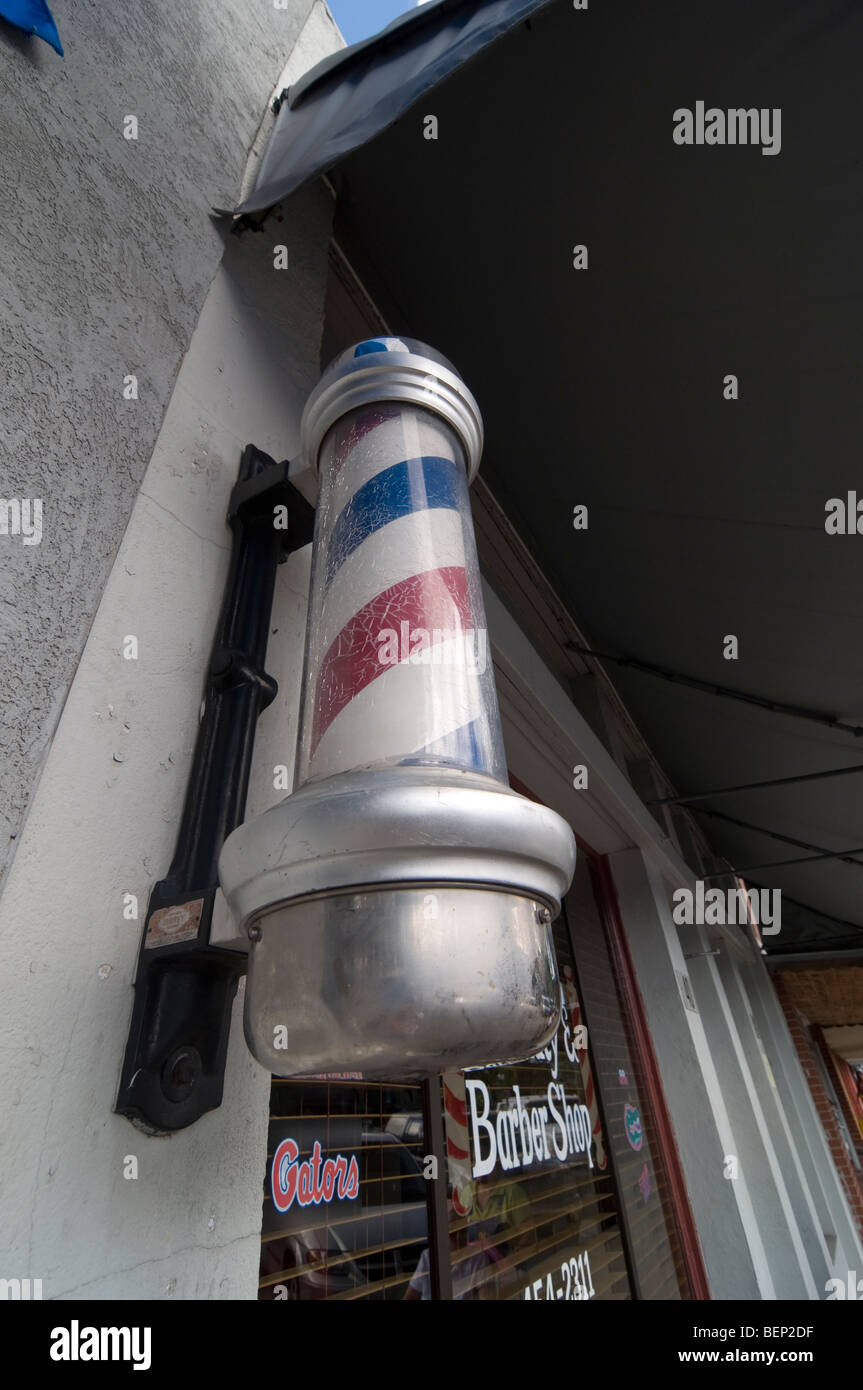 Striped barber pole hi-res stock photography and images - Alamy