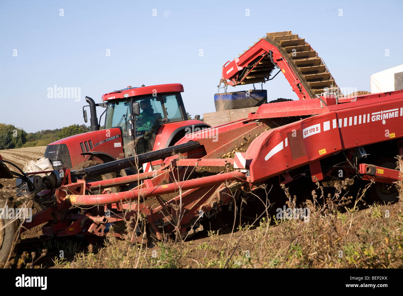 Potato harvesting machine hi-res stock photography and images - Alamy