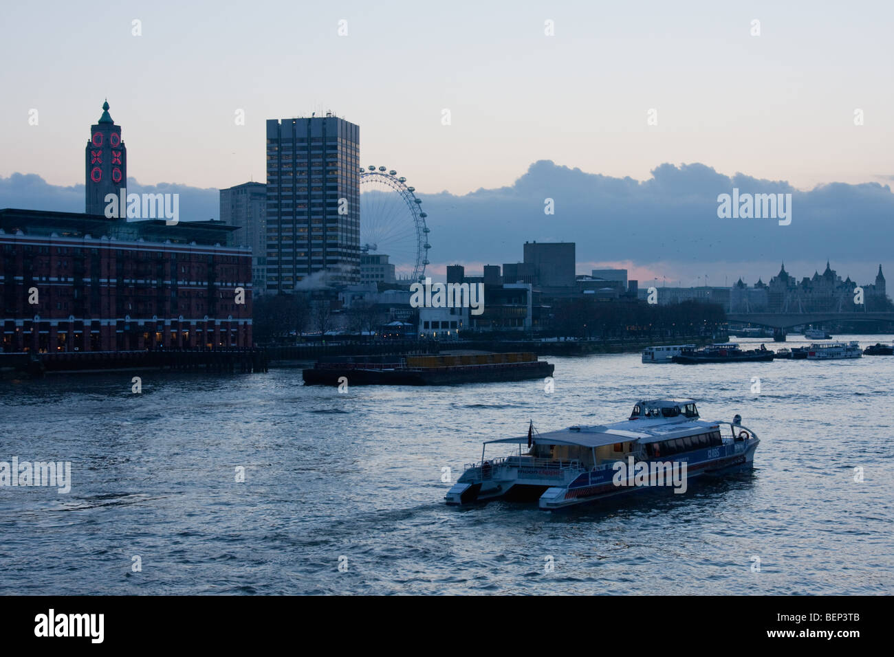 Thames Clipper service leaves Blackfriars Millennium Pier bound for ...