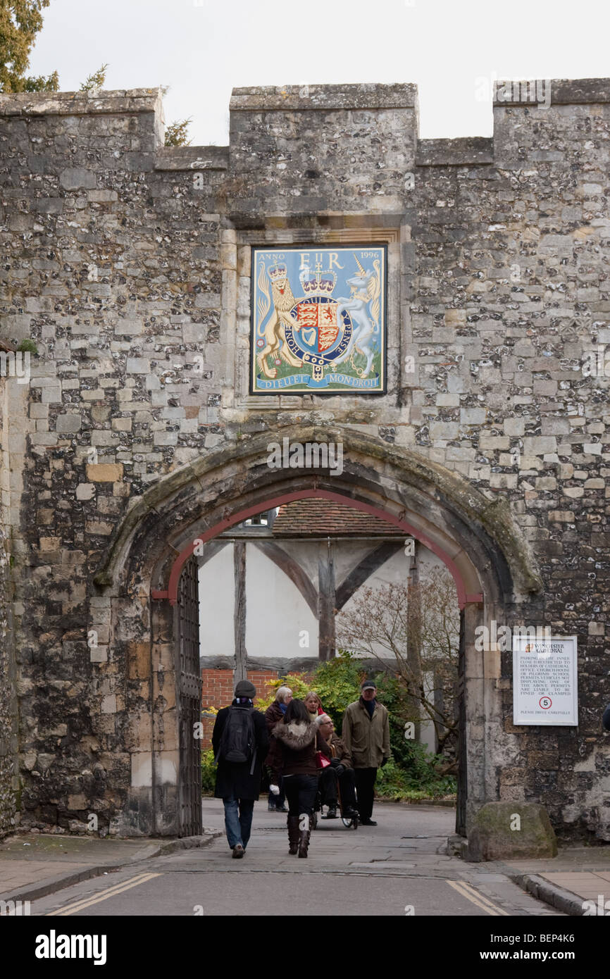 Winchester city gate hi-res stock photography and images - Alamy