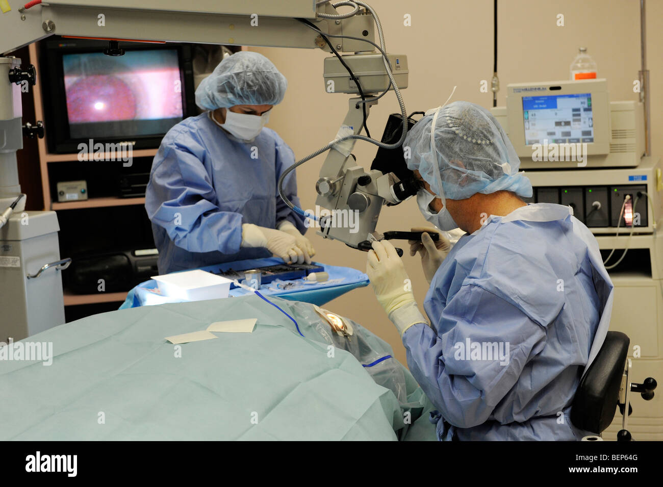 Cataract eye hi-res stock photography and images - Alamy