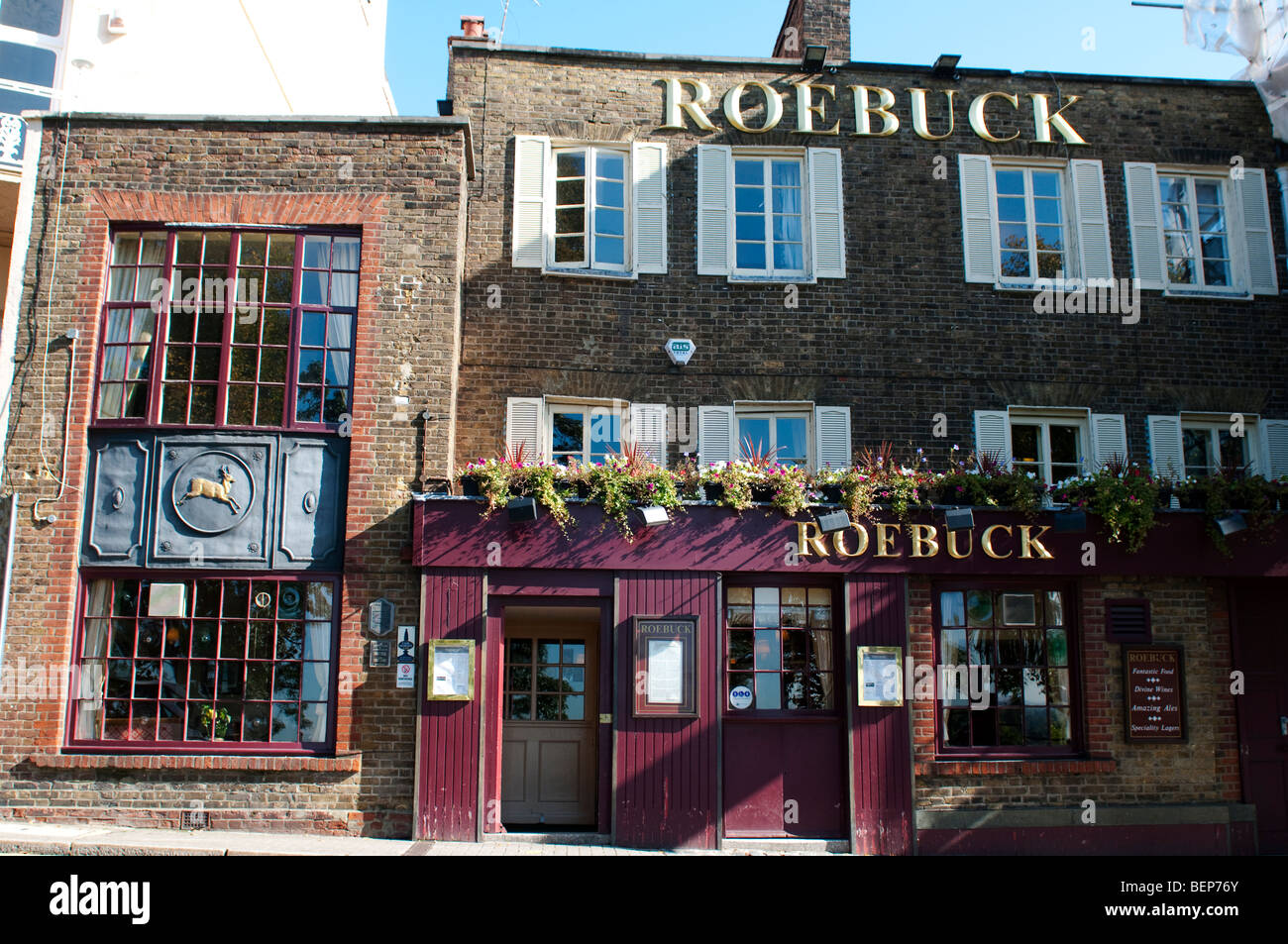 Roebuck pub hi-res stock photography and images - Alamy