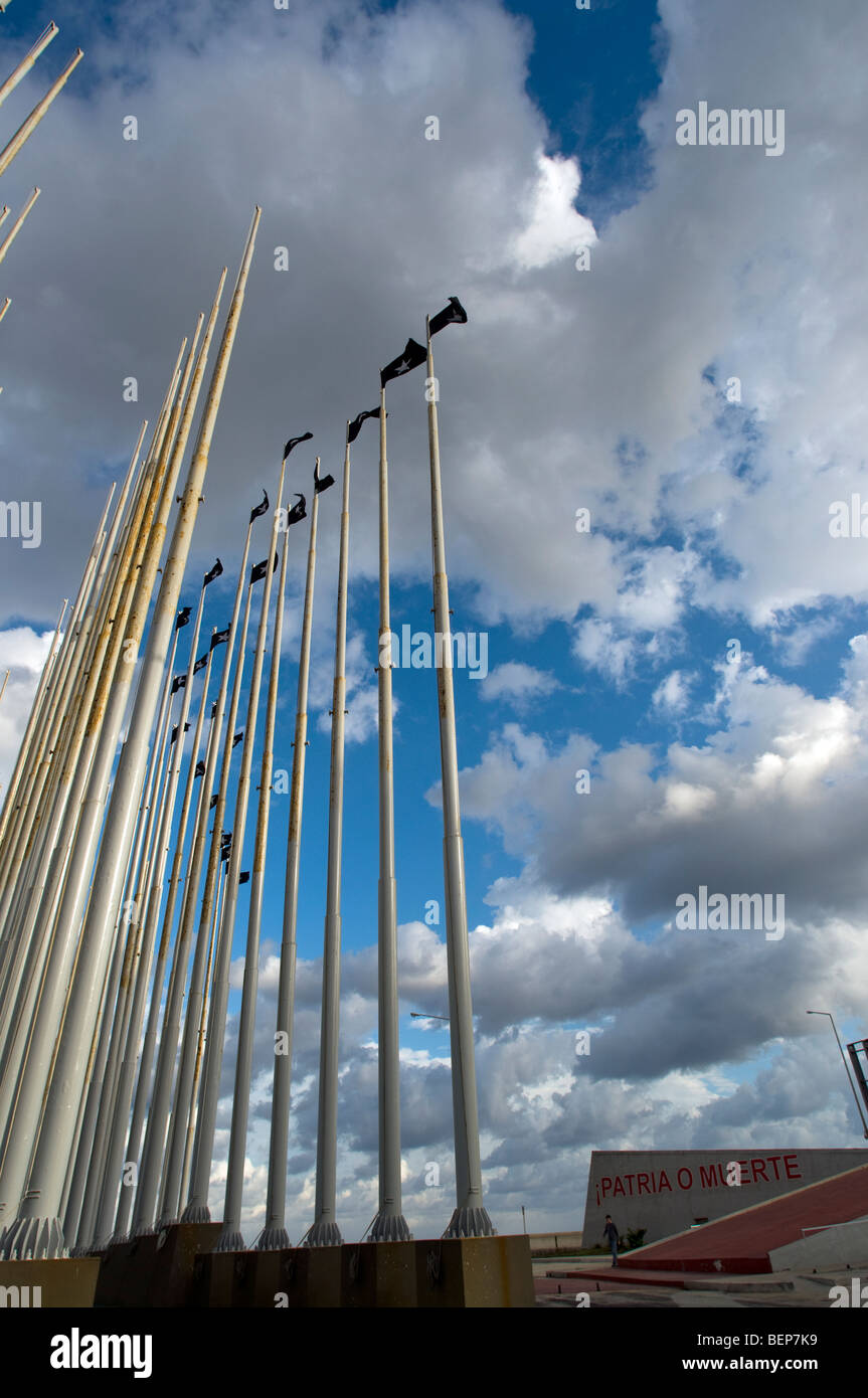 Havana american embassy hi-res stock photography and images - Alamy