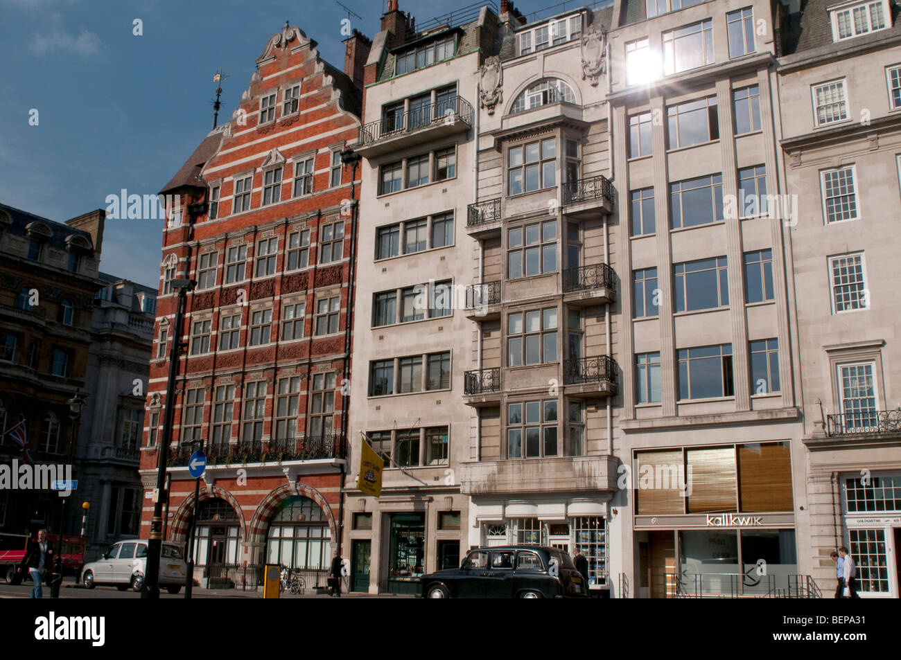 Houses on Pall Mall, St James's, London SW1 Stock Photo - Alamy
