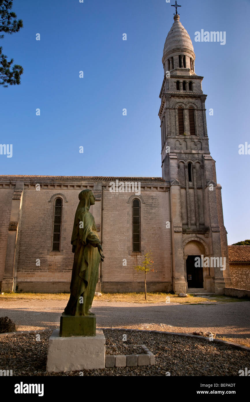 Notre Dame de Beauregard, Orgon Provence France Stock Photo - Alamy