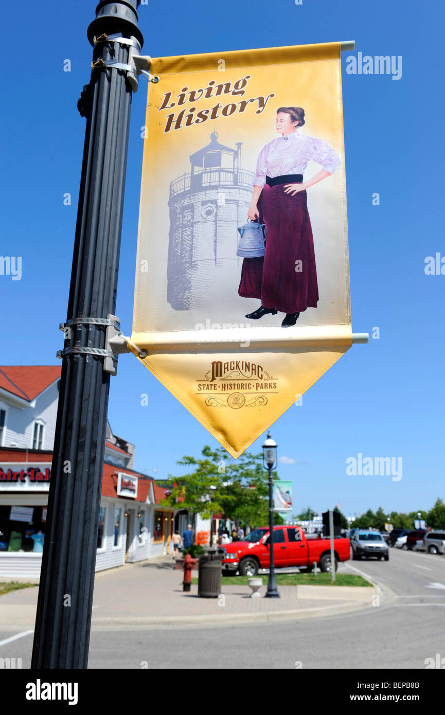 Signs in Mackinaw City Michigan Stock Photo - Alamy