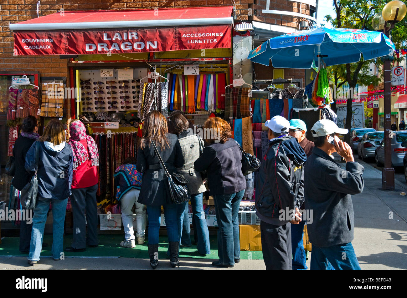 Shopping montreal canada shoppers hi-res stock photography and images ...