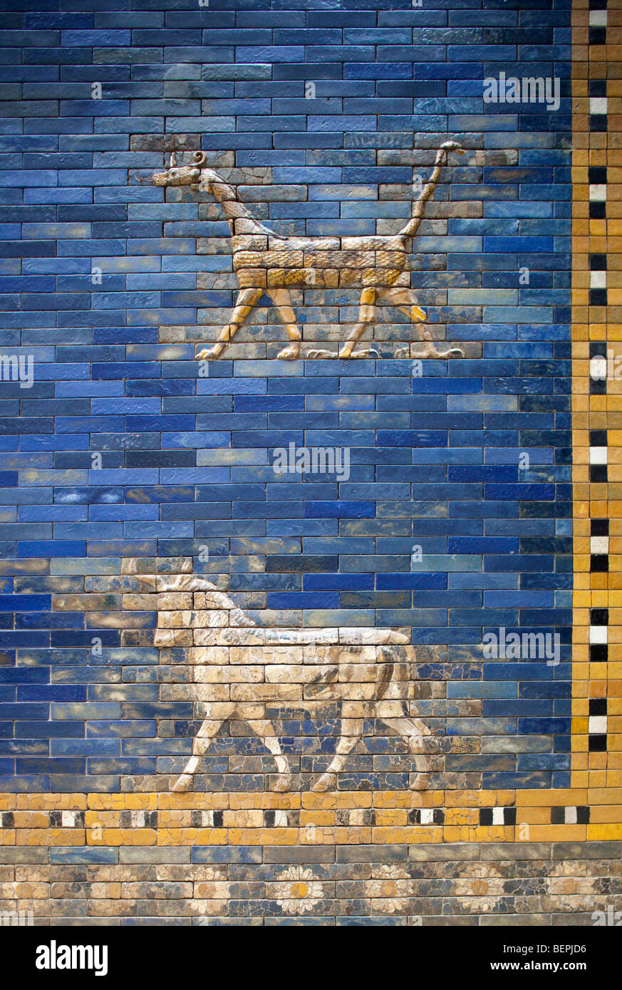 Bas-relief of sirrush (dragon) and auroch, Ishtar Gate (Babylon ...